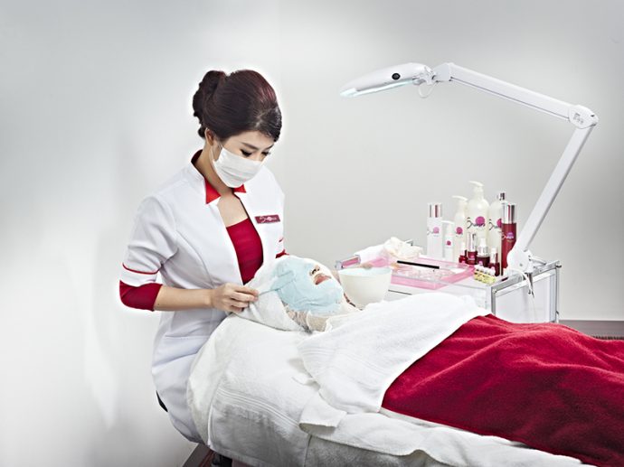 Shakura Pigmentation Facial Therapy review:brighter skin in 120 mins?