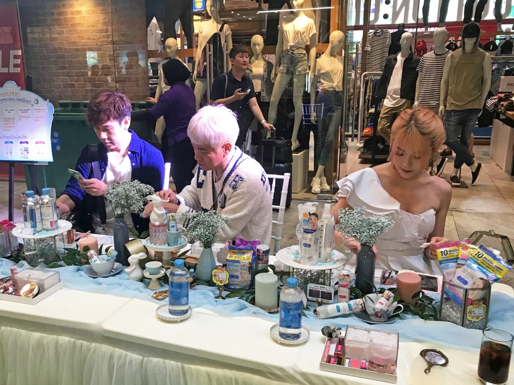 This Alice in Wonderland-inspired beauty pop-up event is where you ...