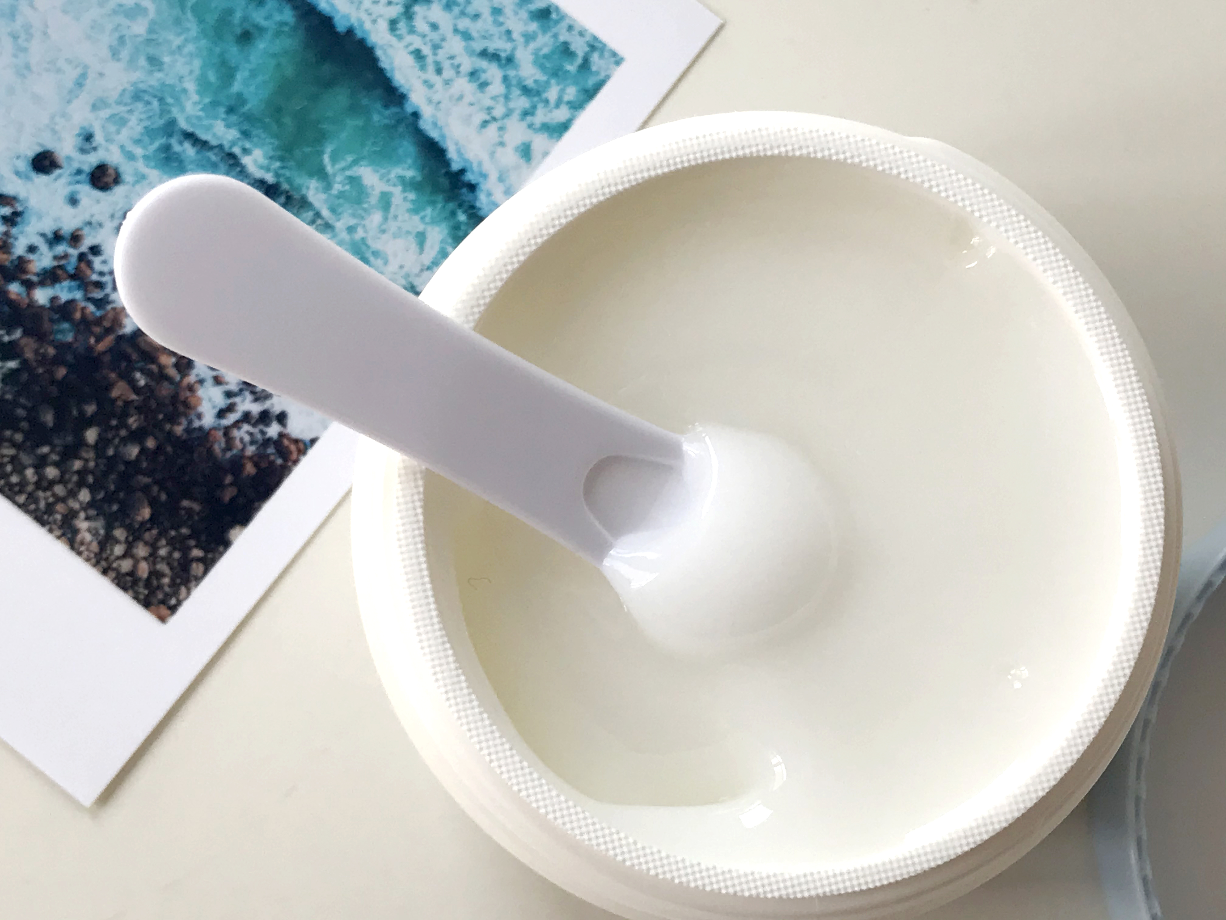 Avène Hydrance Aqua-Gel Night Hydrating Sleeping Mask review: how does ...