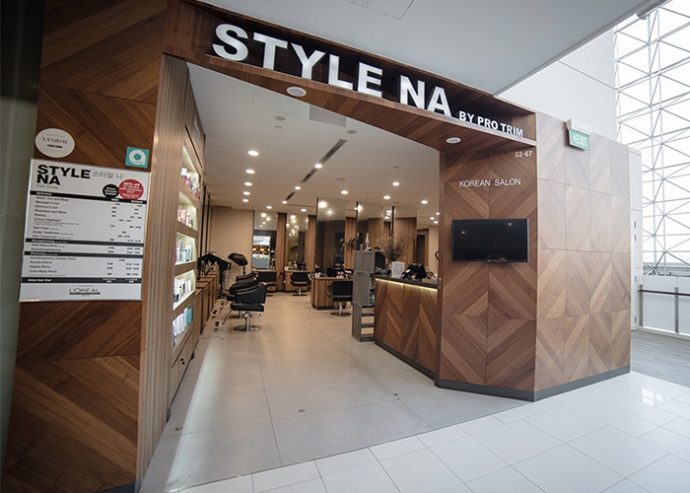 16 Best Hair Salons for C-Curl Perms and More