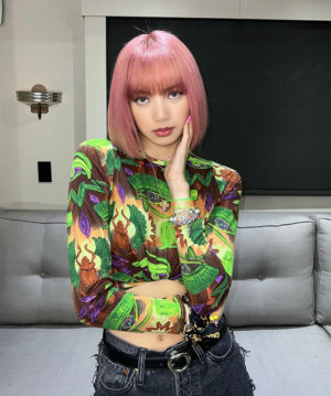 Korean bangs: How to cut and style 6 popular looks