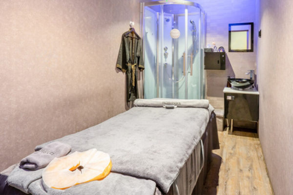 10 Best Express Facials in Singapore (2024 Edition)