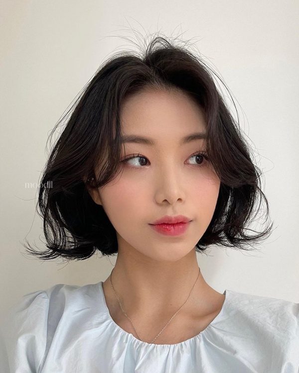 10 Short Hairstyles That Will Make Your Face Look Slimmer | Daily ...