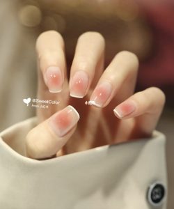 "Blush nails" are making a comeback: here's how to wear them