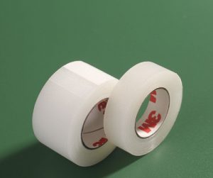 Your ultimate guide to eyelid tape, including how to wear it