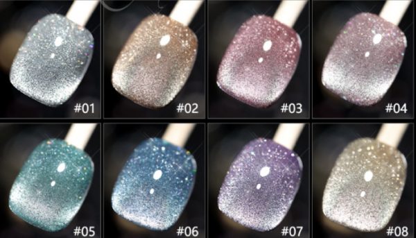 Here's how to wear "cat eye" manicures' moon-shaped shine!