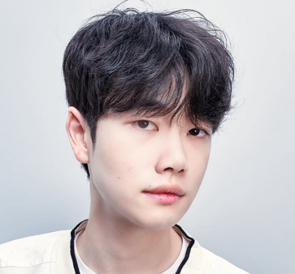 Korean Perm for Men in Singapore: Best Hairstyles & Salons