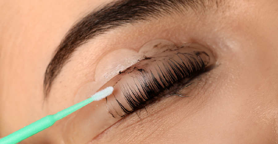 Lash Tinting in Singapore: Tips, Salons & Prices (2024) | Daily Vanity ...