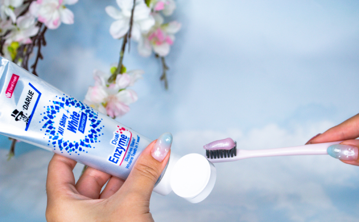 TikTok-Viral Purple Toothpastes Are Only Temporary Fixes! Here’s a ...