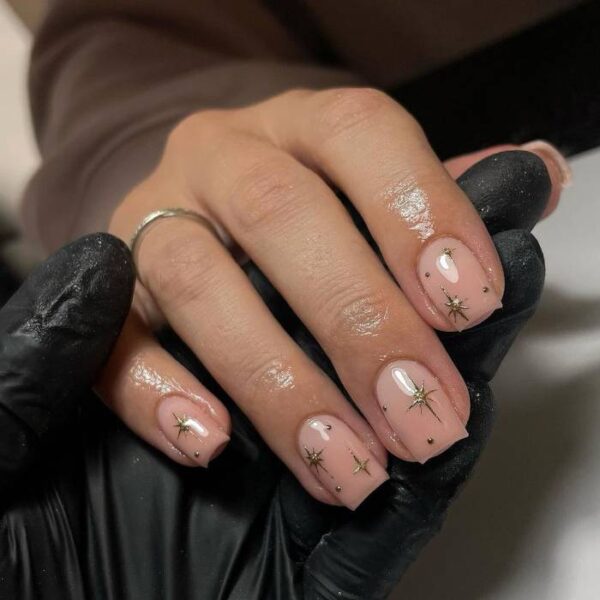 BIAB Nails Are the New “It Girl” in Town — 20 Nail Looks To Try Out ...