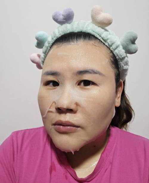 Neogence Aqua Burst Brightening Facial Sheet Mask Reviews