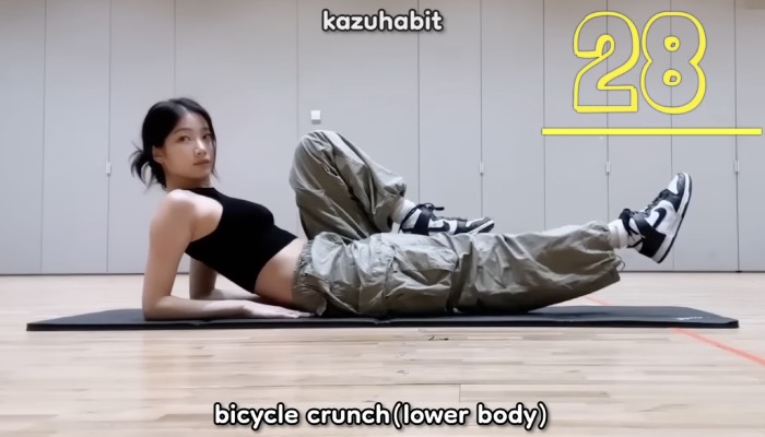 Kazuha's Ab Workout Only Takes 7 Minutes with 10 Simple Moves!
