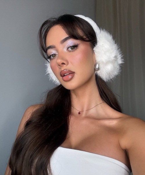 Is Gen Z Ditching Mascara for Good? | Daily Vanity Singapore