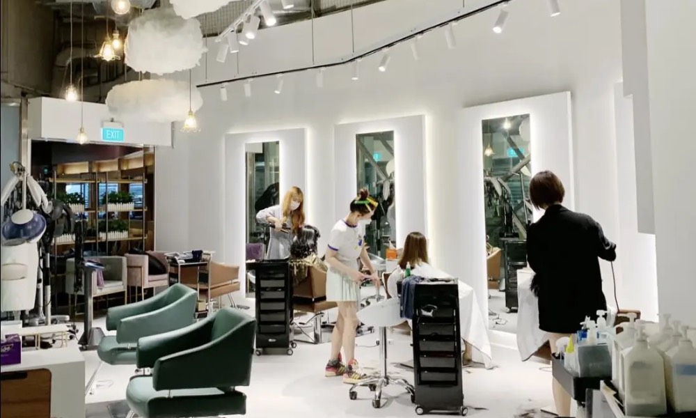 17 Cheap Hair Salons That Delivers High-Quality Cutting and Styling ...