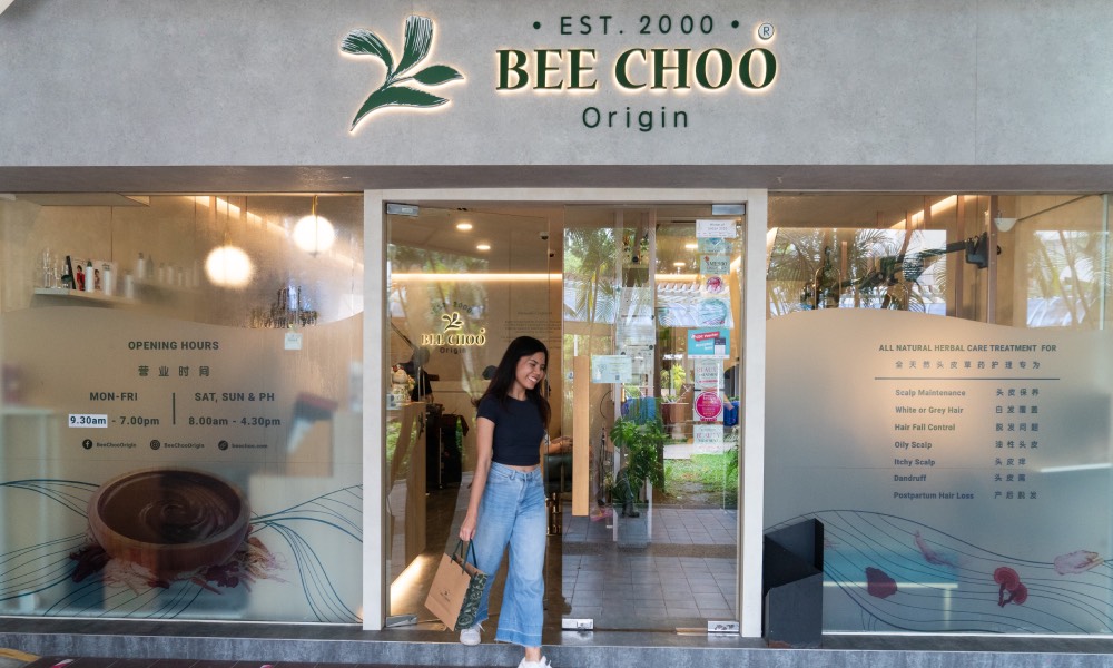 8 Oily Scalp Treatments That Work Better Than Home Remedies